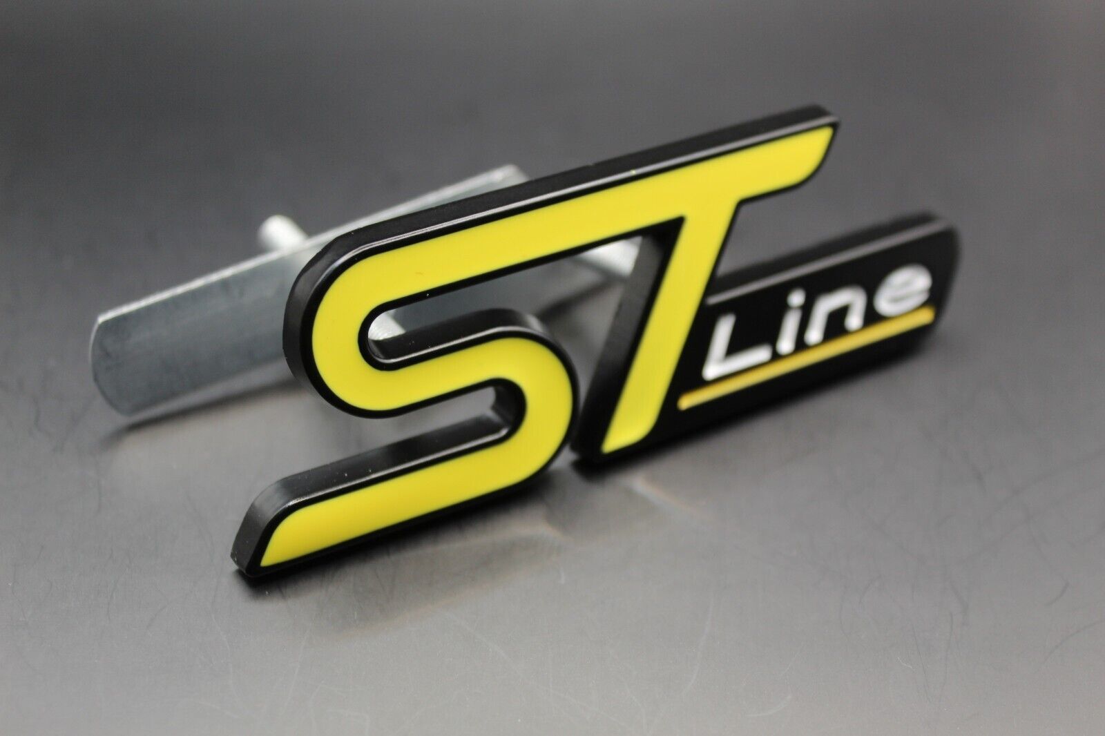 Front Grille ST Line Badge For Ford Focus Fiesta Mondeo Escape Puma YE