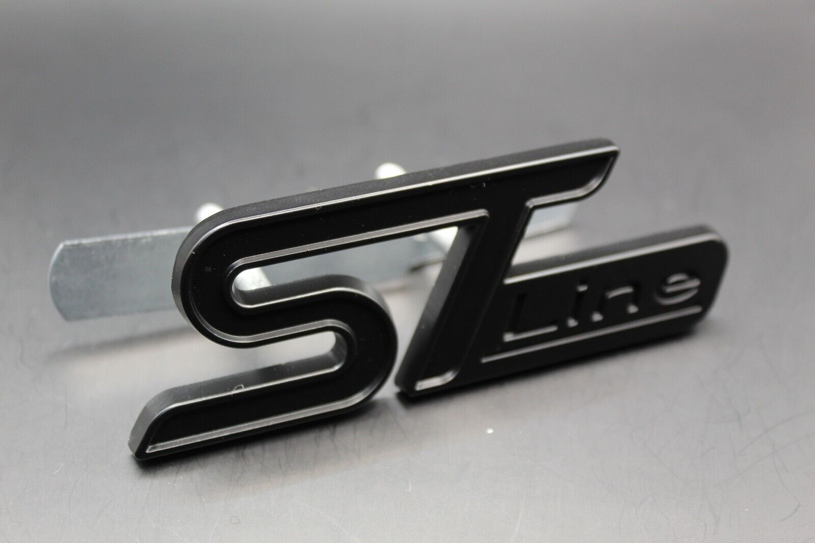 Front Grille ST Line Badge For Ford Focus Fiesta Mondeo Escape Puma MA