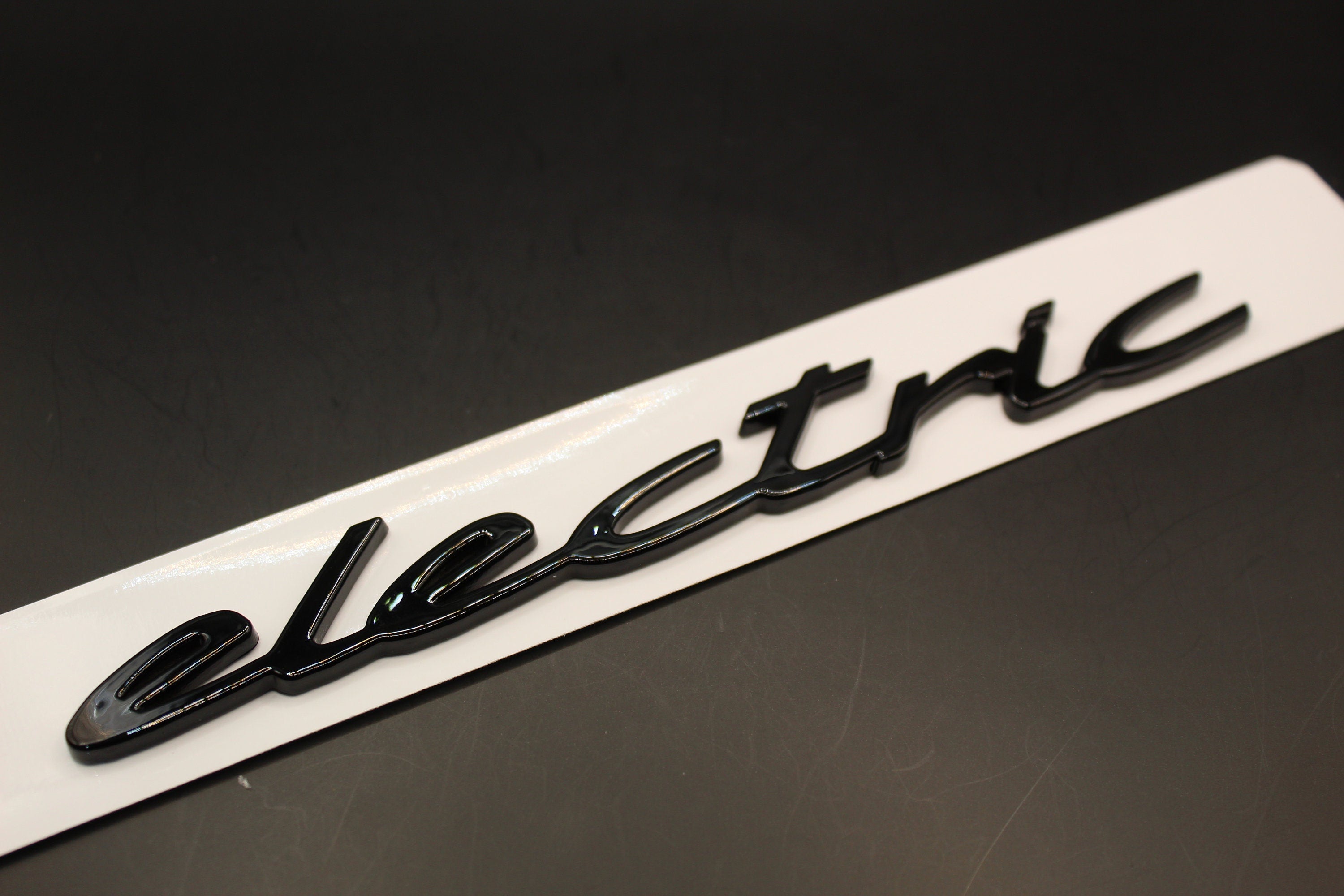 Gloss Black electric Badge For Porsche
